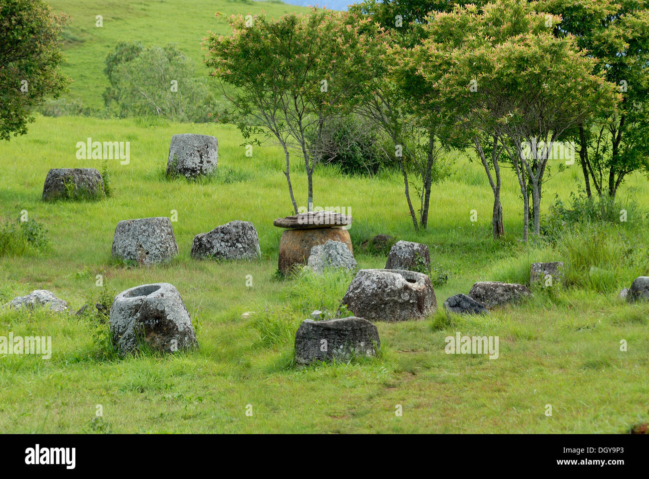Archeology, large ancient stone jars in the landscape, Plain of Jars ...
