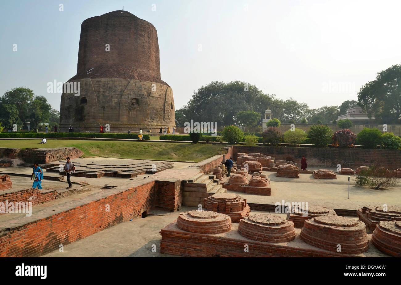 Historical Buddhist pilgrimage site, Dhamekh Stupa, Game Park of ...