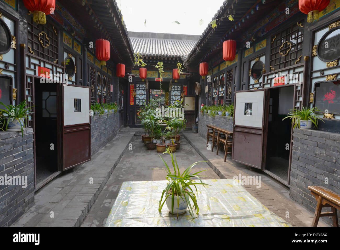 Pingyao Courtyard High Resolution Stock Photography and Images - Alamy