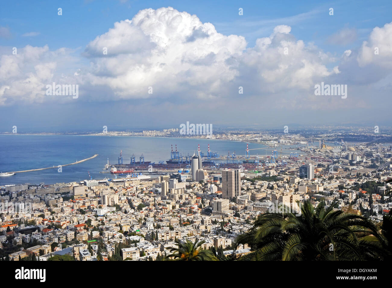 Haifa hi-res stock photography and images - Alamy