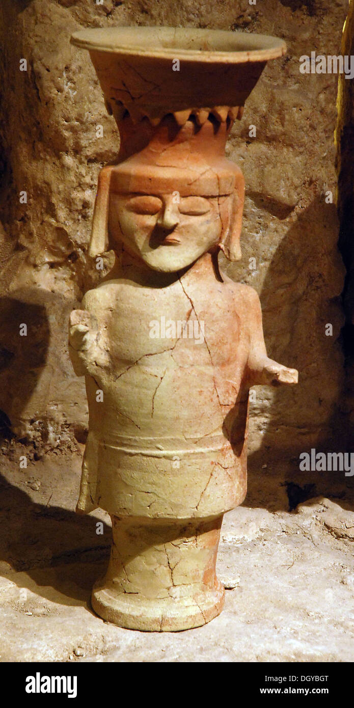 5691. Hatzeva (northern Negev), ritual ceramic vessel, human shaped ...