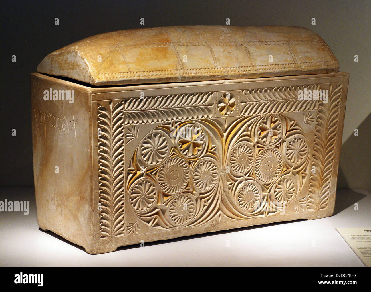 Jewish ossuary hi-res stock photography and images - Alamy