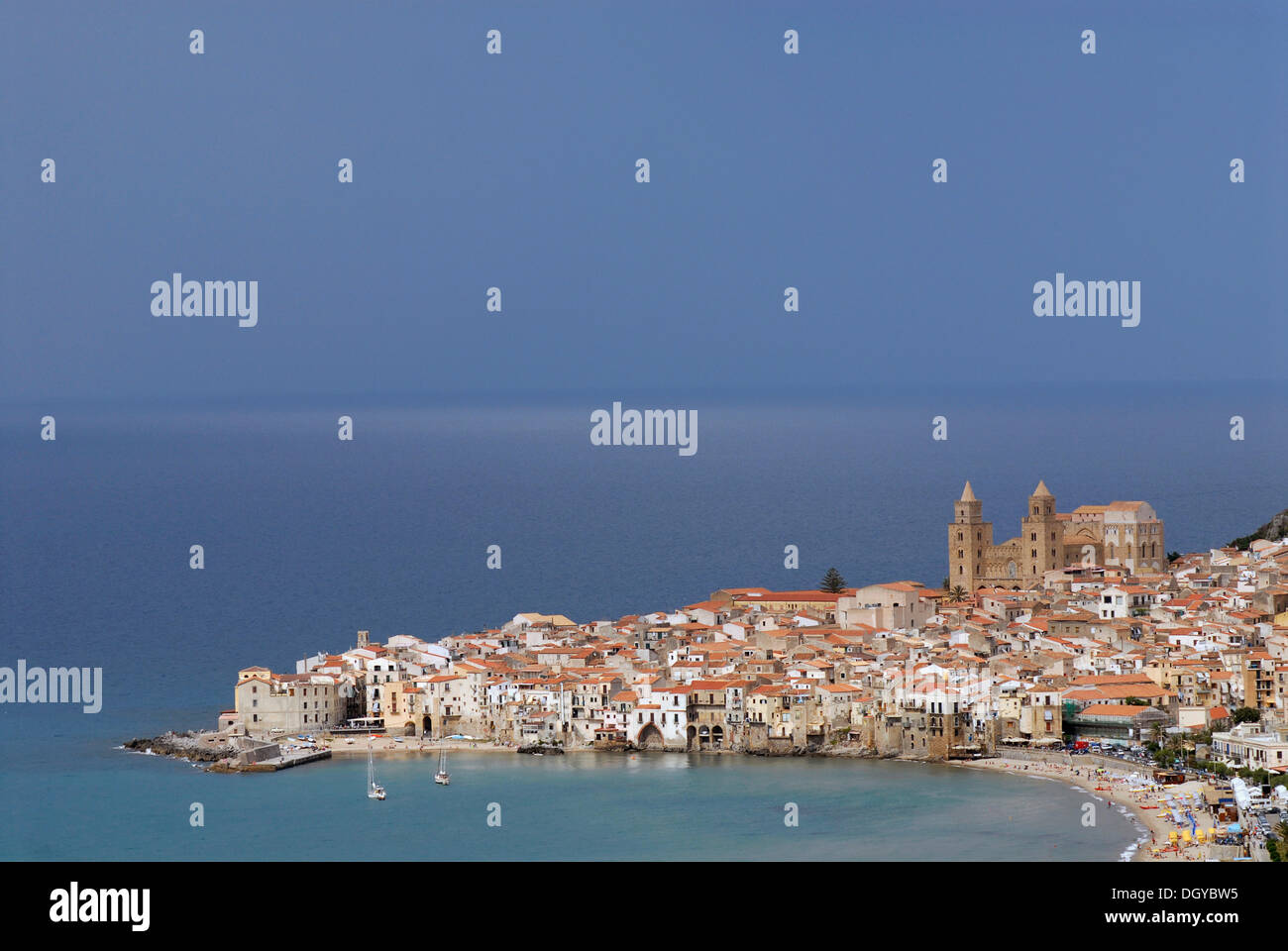 Medieval areas hi-res stock photography and images - Alamy