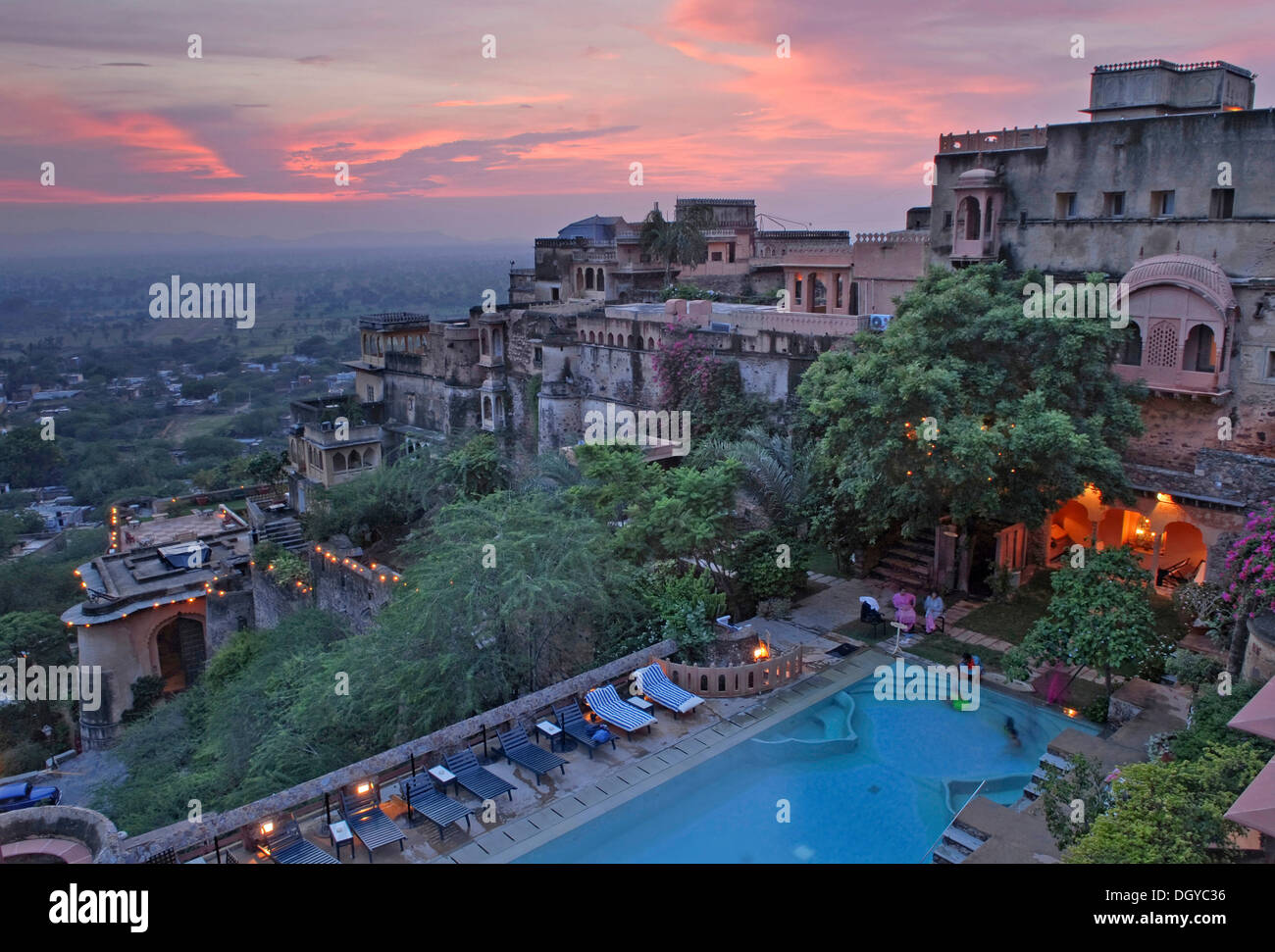 Neemrana hi-res stock photography and images - Alamy