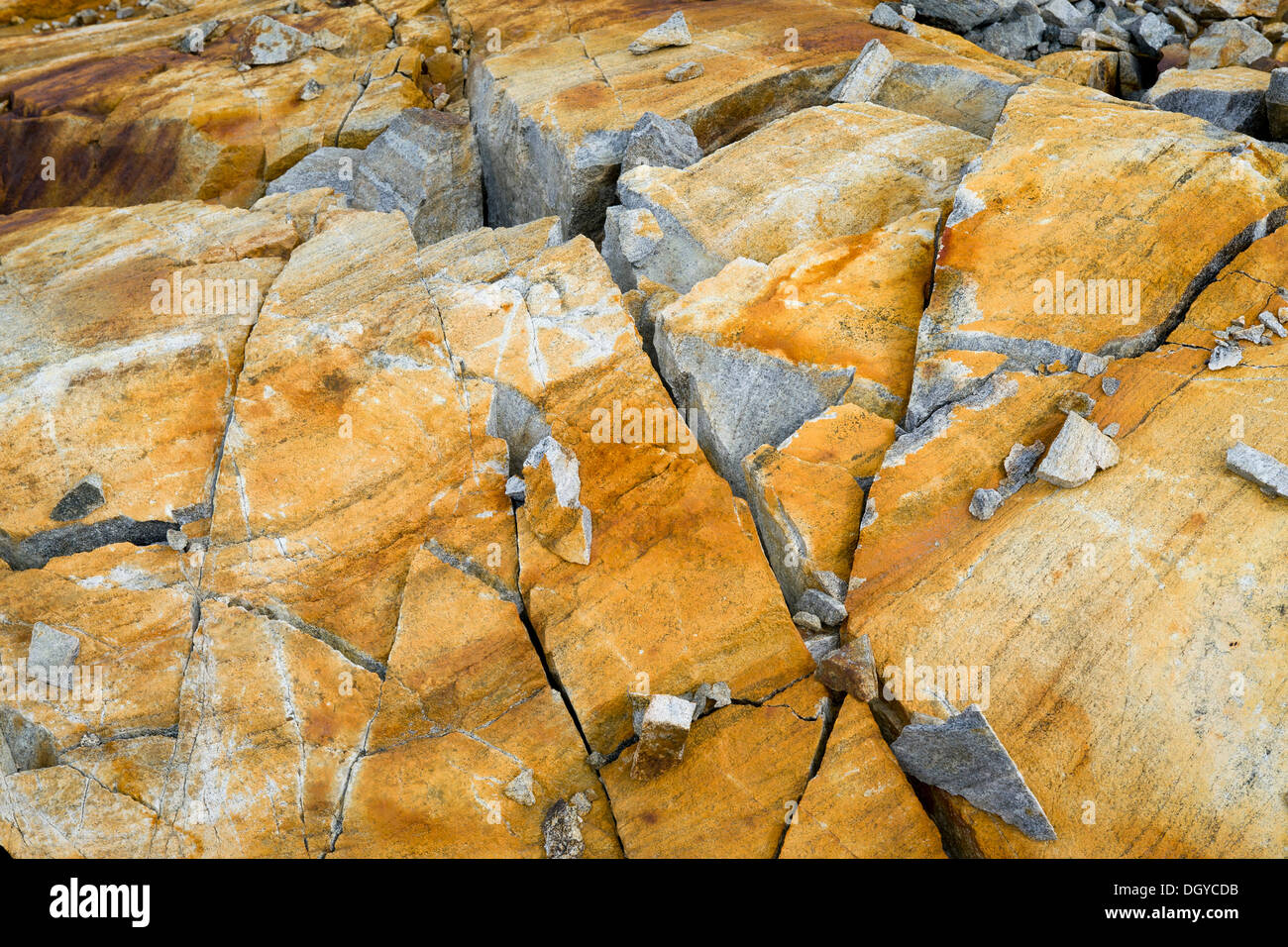 Coloured Rocks Stock Photos & Coloured Rocks Stock Images - Alamy