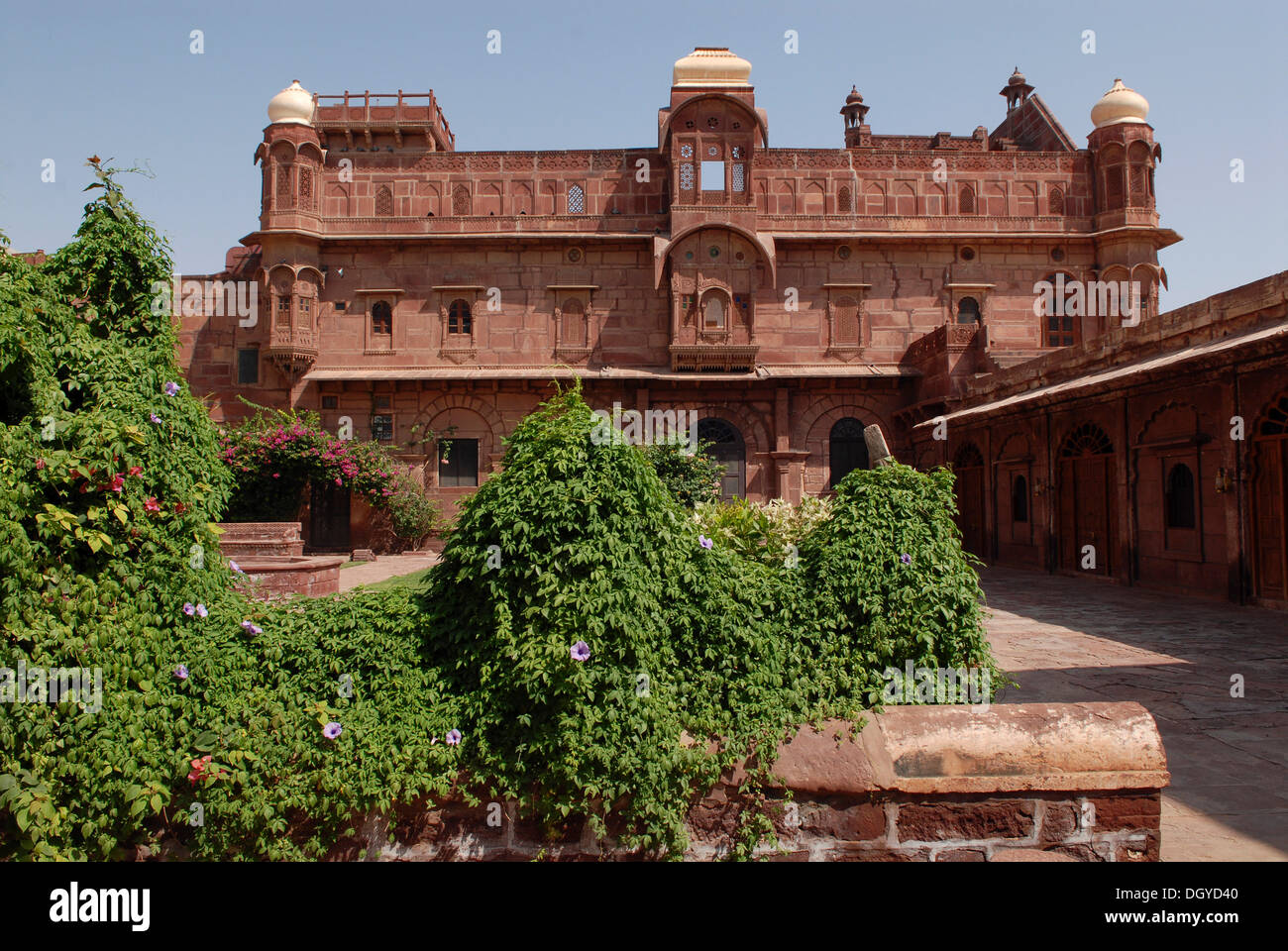 Fort Pokaran, Pokaran, Rajasthan, North India, India, Asia Stock Photo ...