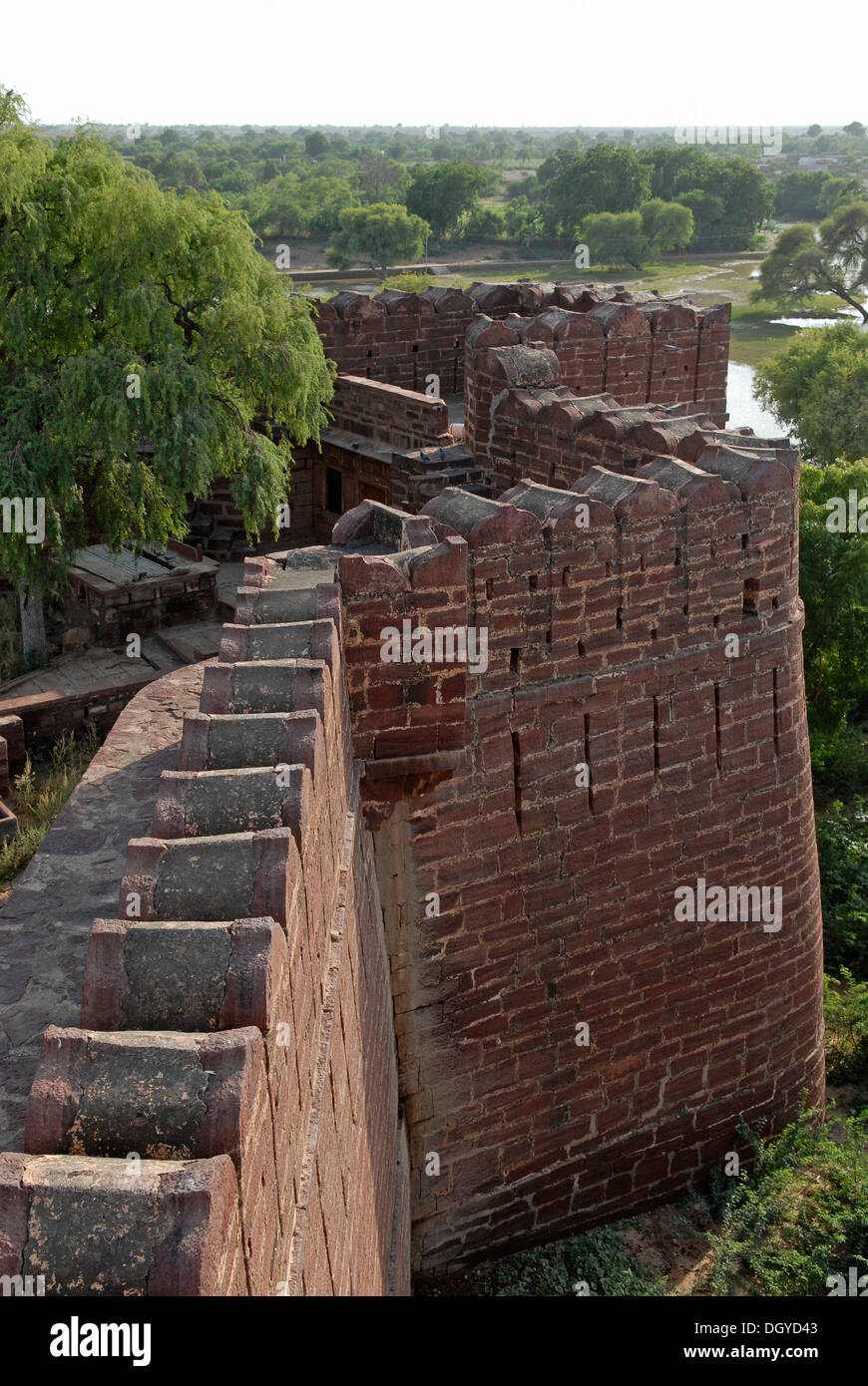 Ramparts, Fort Pokaran, Pokaran, Rajasthan, North India, India, Asia ...