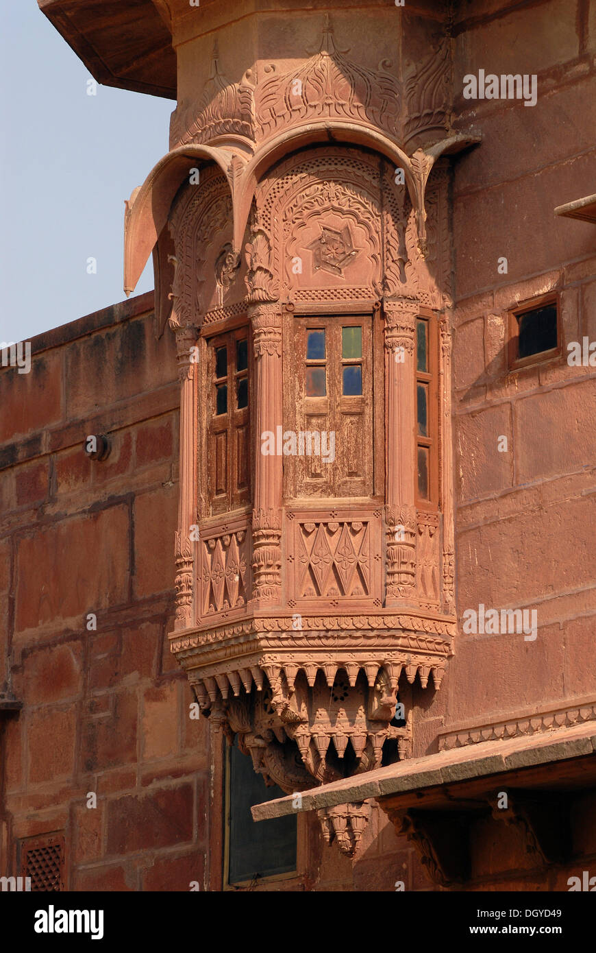 Oriel made of sandstone, masonry work, Fort Pokaran, Pokaran, Rajasthan ...