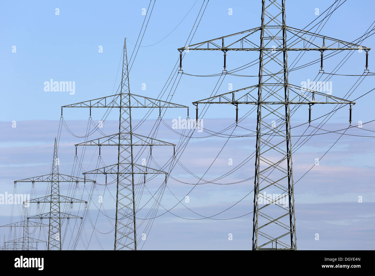 Power lines hi-res stock photography and images - Alamy