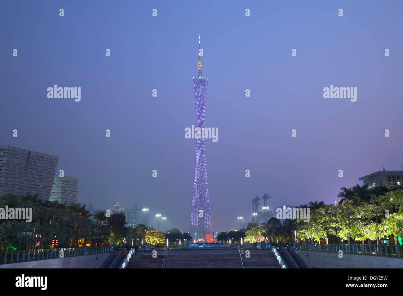 Canton Tower at dusk, Guangzhou, Guangdong, China Stock Photo - Alamy