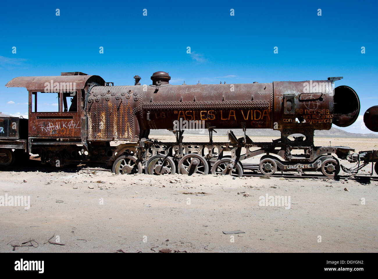 The train cemetery, Salar de Uyuni or salt desert of Uyuni, Bolivia ...