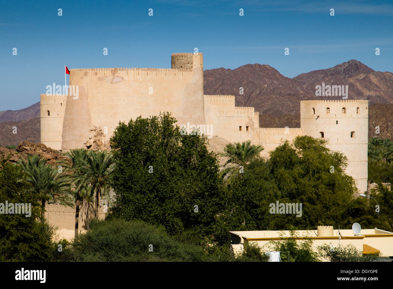 Rustaq Fort, Rustaq, Al Batinah Region, Oman Stock Photo - Alamy