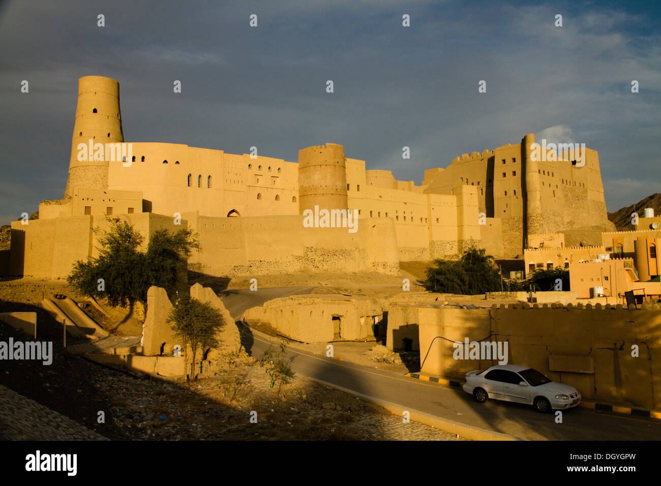 Bahla fort hi-res stock photography and images - Alamy