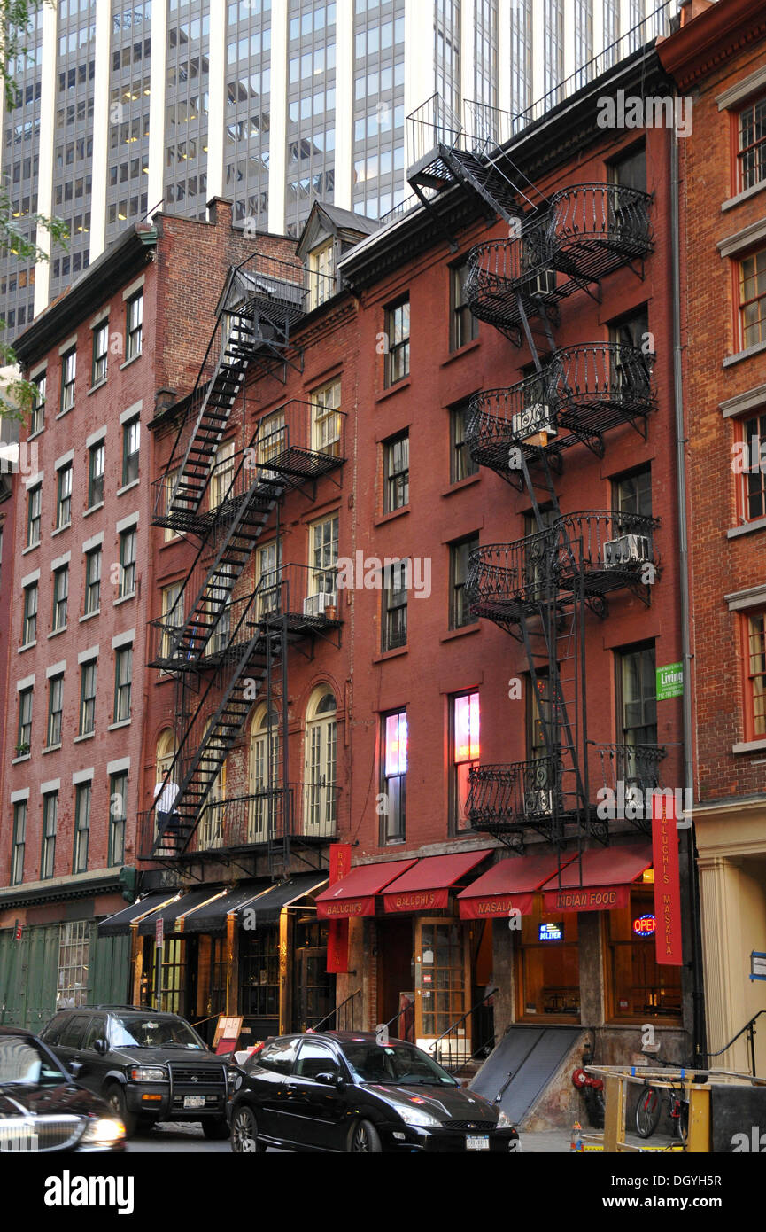 New york city apartment buildings front hi-res stock photography and ...