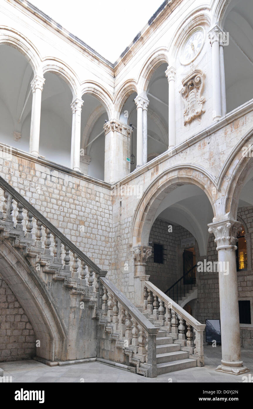 Palace steps rectors palace hi-res stock photography and images - Alamy