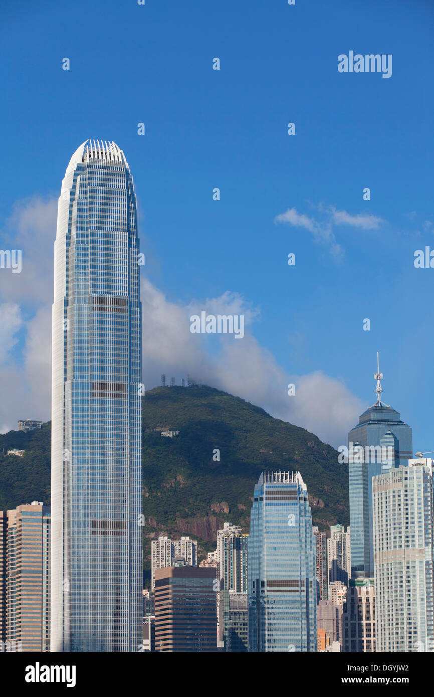 The ifc tower hi-res stock photography and images - Alamy