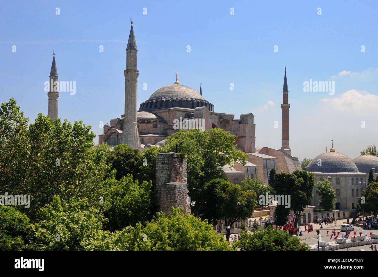 Historic buildings istanbul hi-res stock photography and images - Alamy