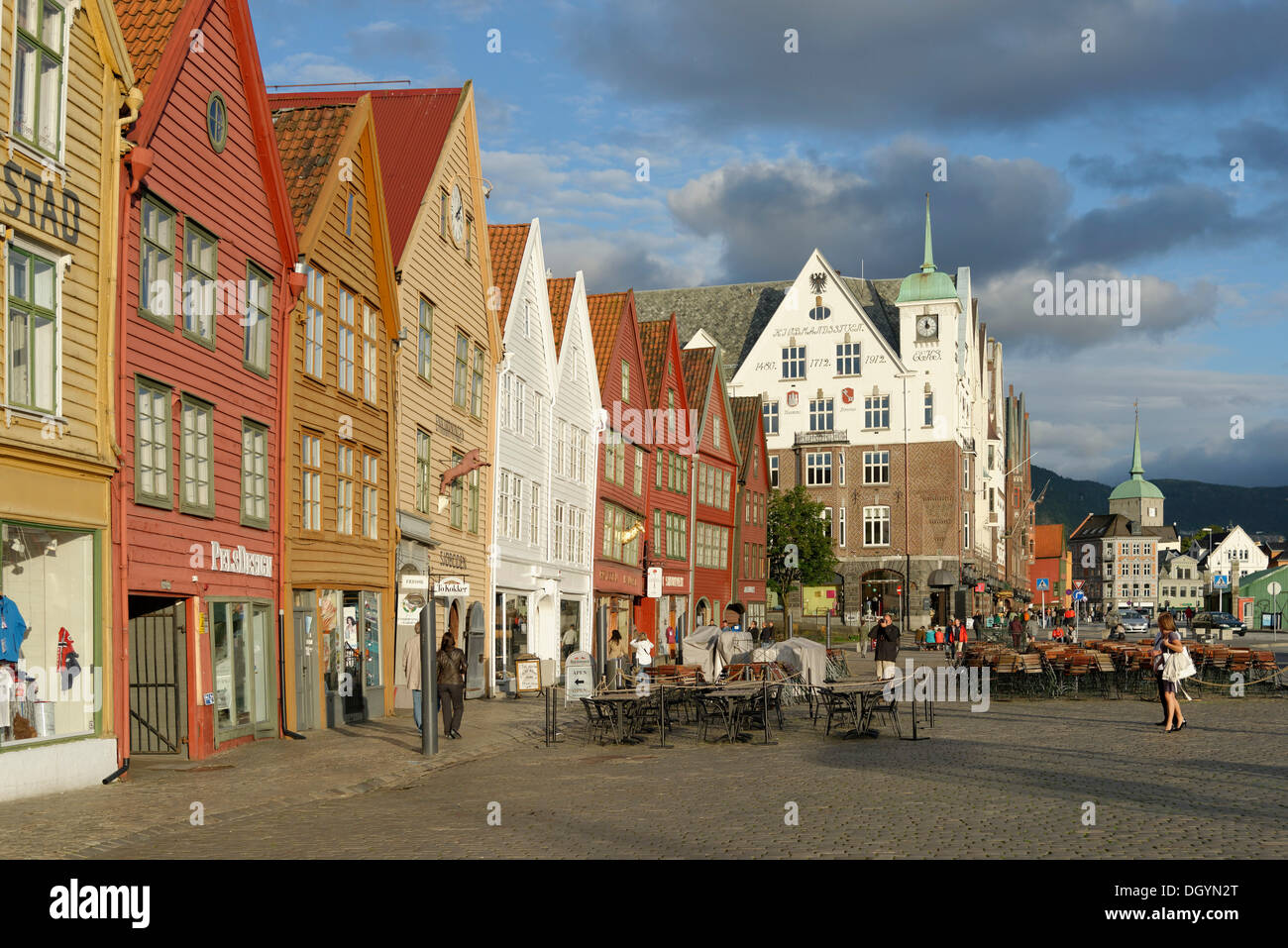 Historic hanseatic quarter bryggen hi-res stock photography and images ...