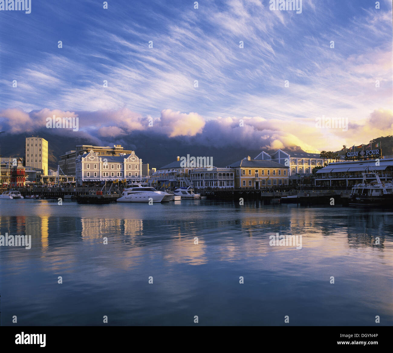 V&A Waterfront at sunset, Cape Town, South Africa Stock Photo - Alamy