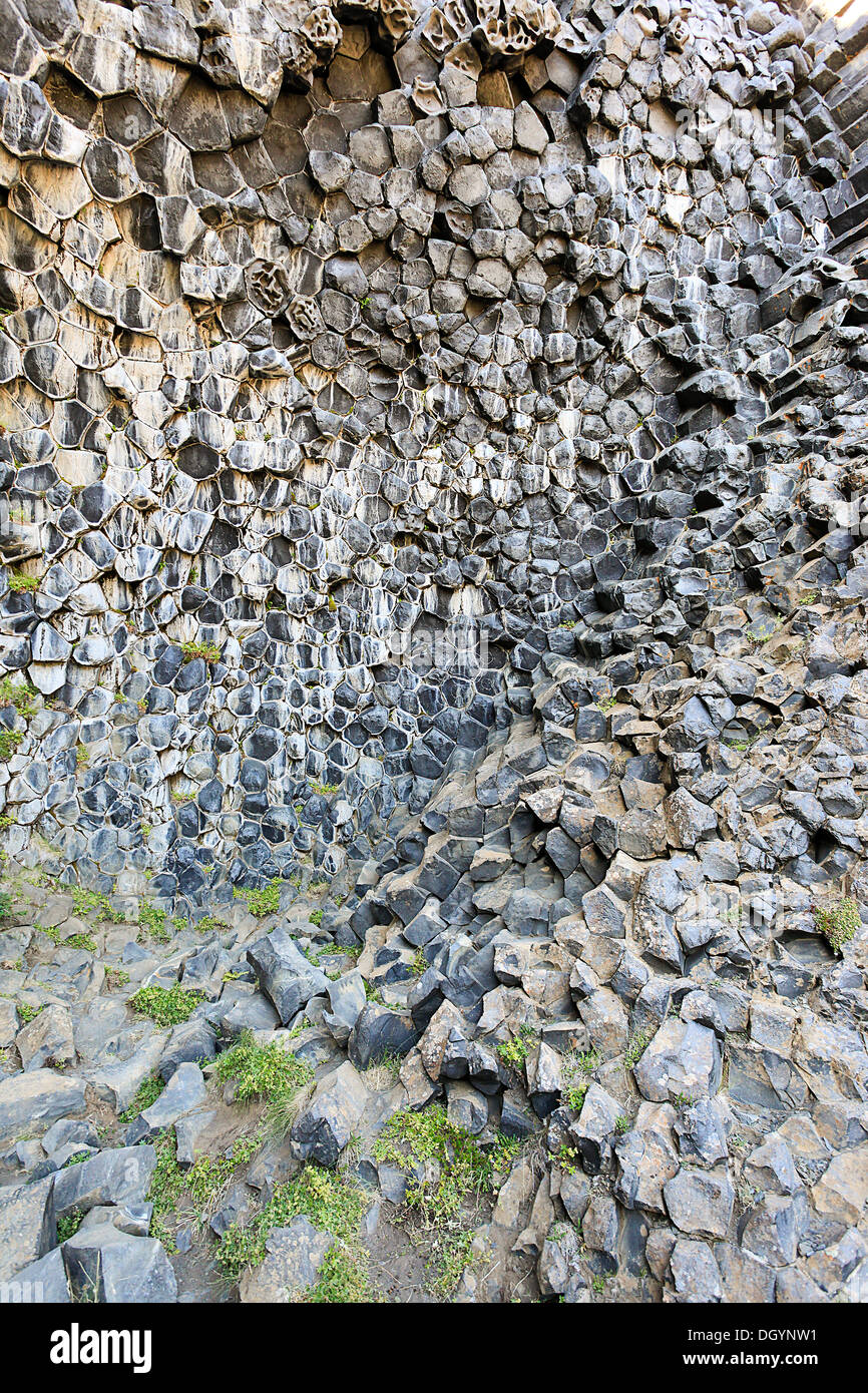 Hexagonal rock hi-res stock photography and images - Alamy