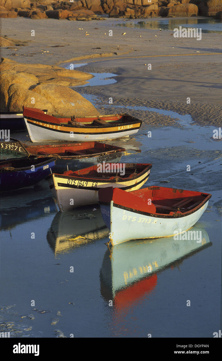 Colourful fishing boats on the beach at Paternoster Stock Photo - Alamy
