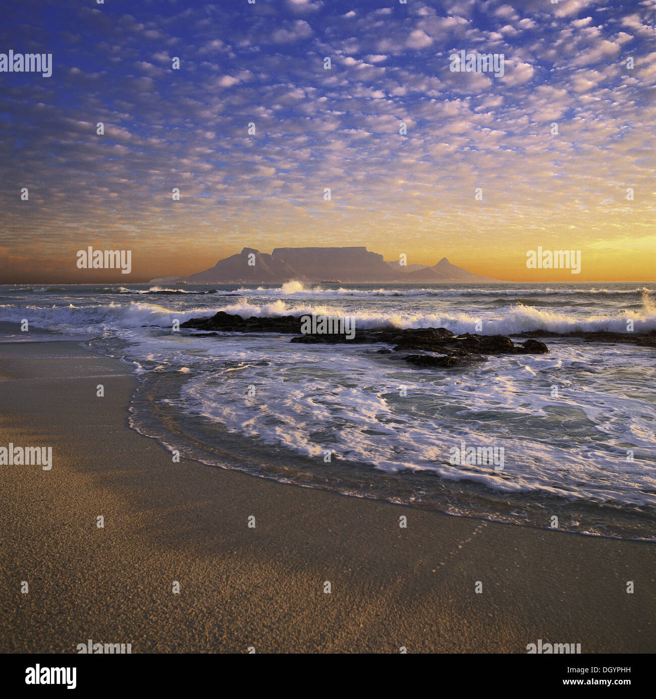 Table Mountain at sunset, South Africa Stock Photo - Alamy