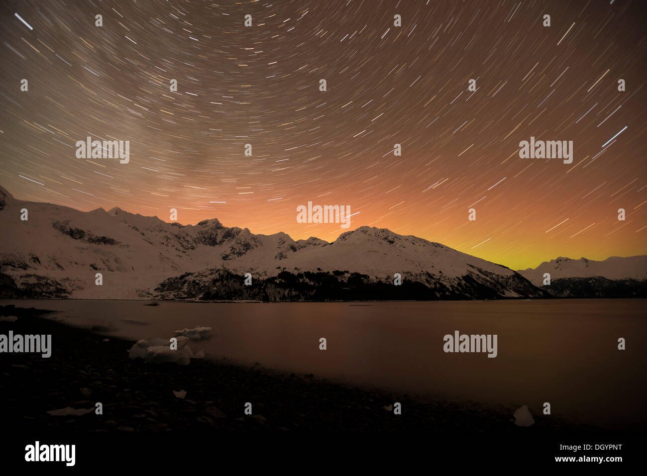 Aurora over Serpentine Cove, long exposure, Serpentine Cove, Harriman ...