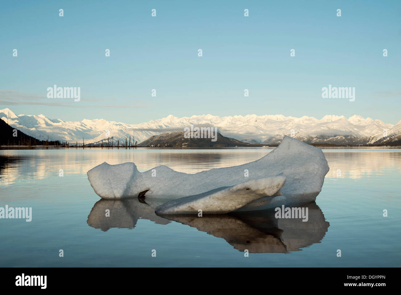 Iceberg shapes hi-res stock photography and images - Alamy