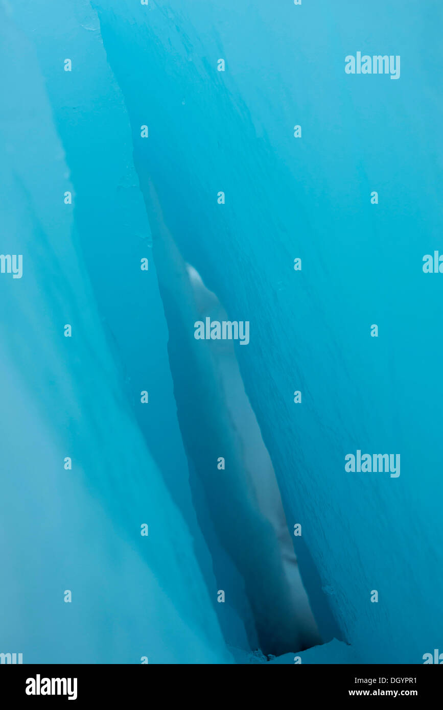 Fjord ice crack hi-res stock photography and images - Alamy