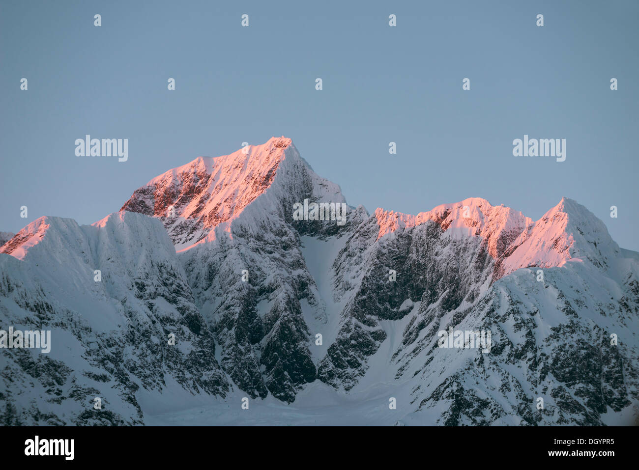 Chugach mountains alaska usa america hi-res stock photography and ...