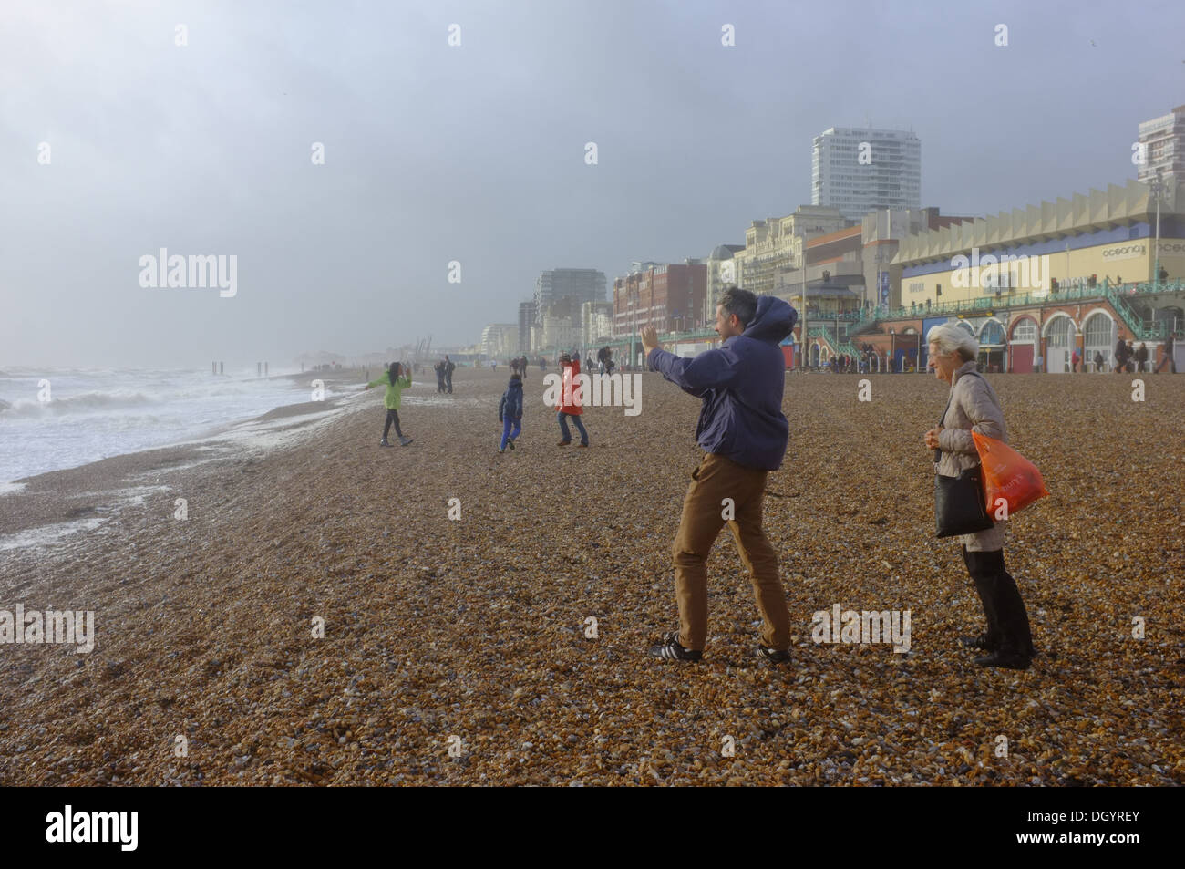 Man woman beach facing hi-res stock photography and images - Alamy