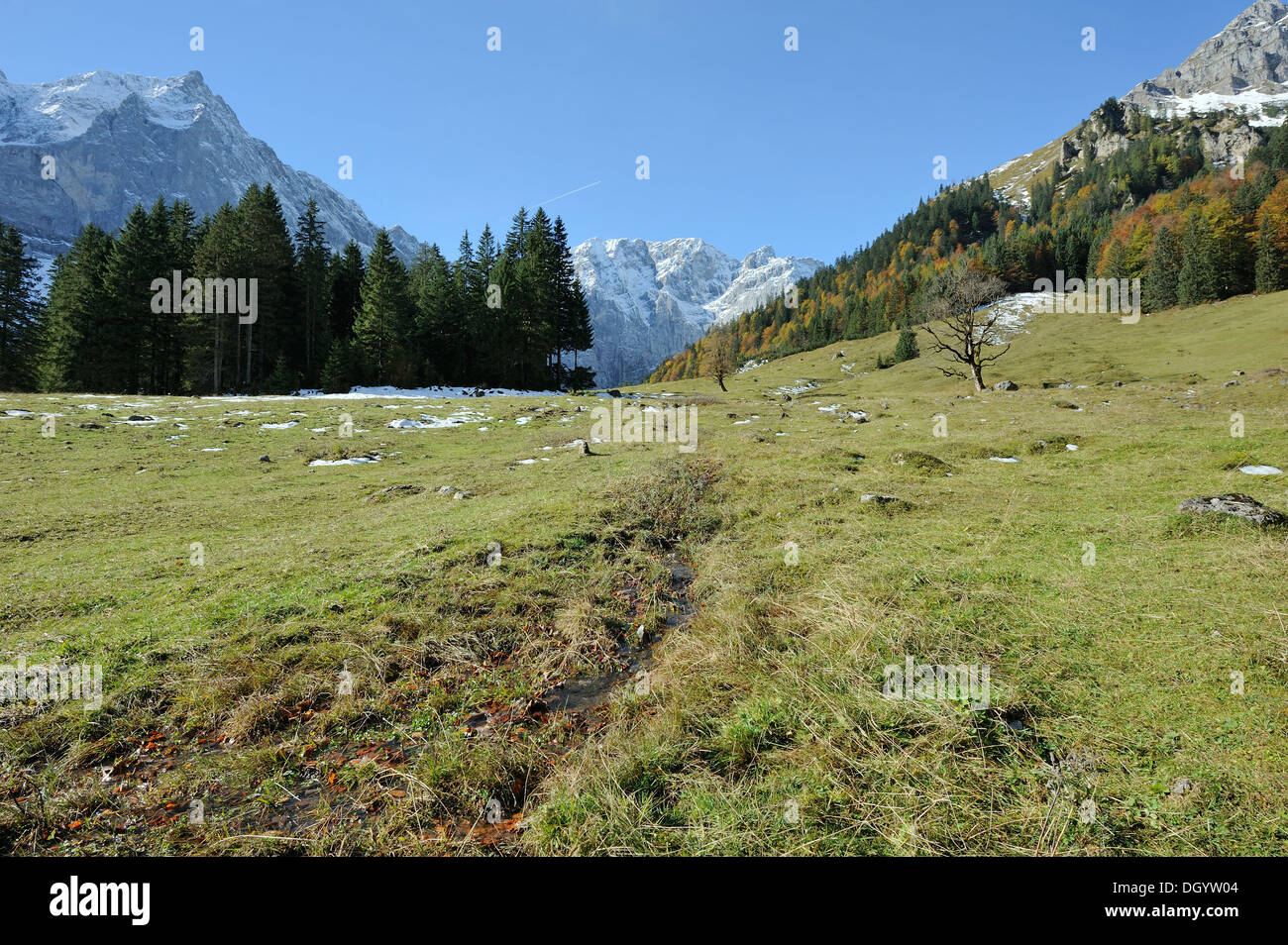 landscape in autumn with surrounding mountains - big maple plain ...