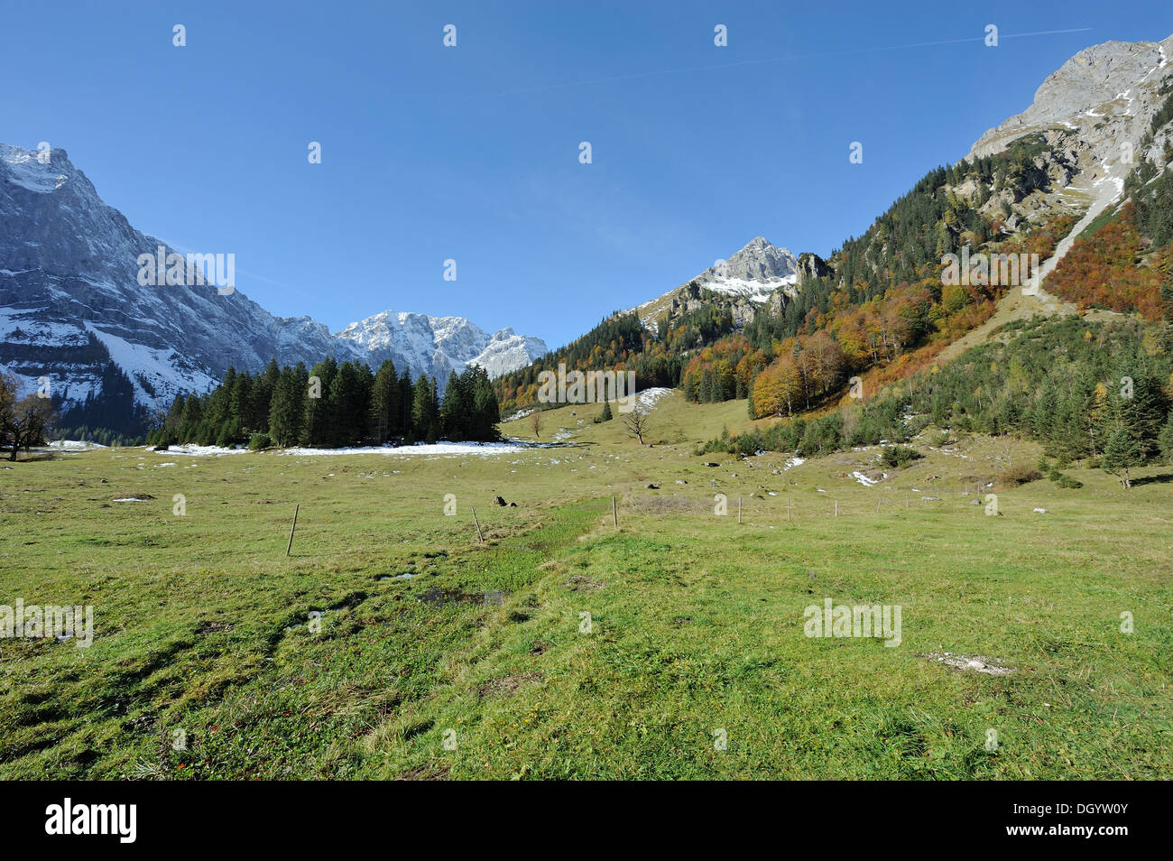 landscape in autumn with surrounding mountains - big maple plain ...