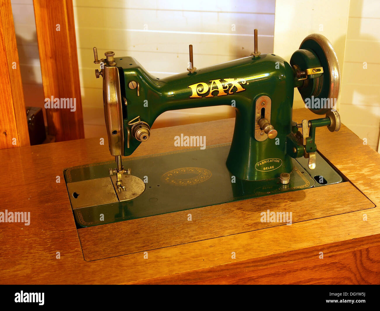 Pax sewing machine hi-res stock photography and images - Alamy