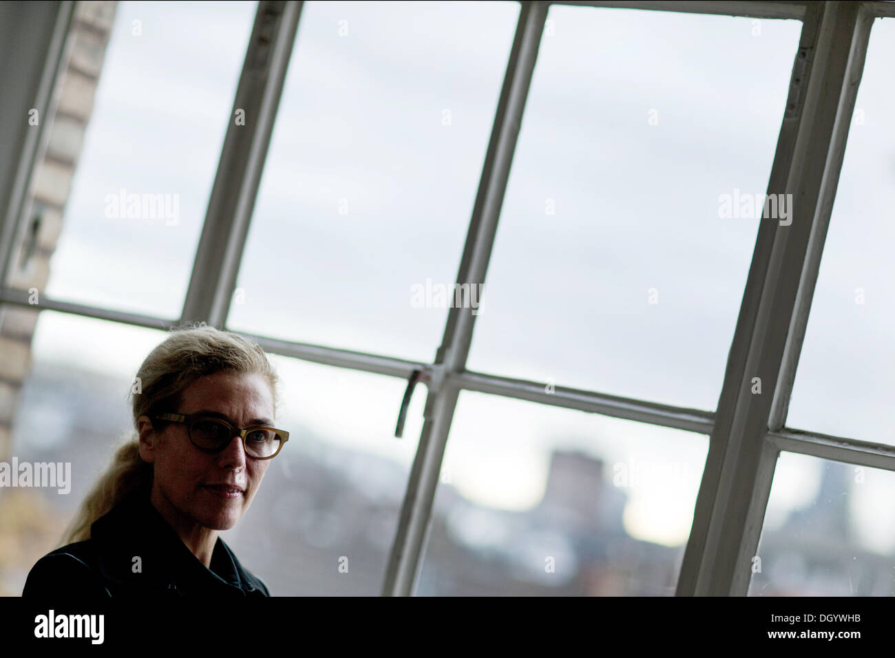 American installation artists hi-res stock photography and images - Alamy