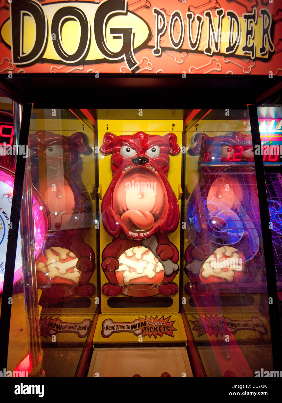 Coin op games hi-res stock photography and images - Alamy