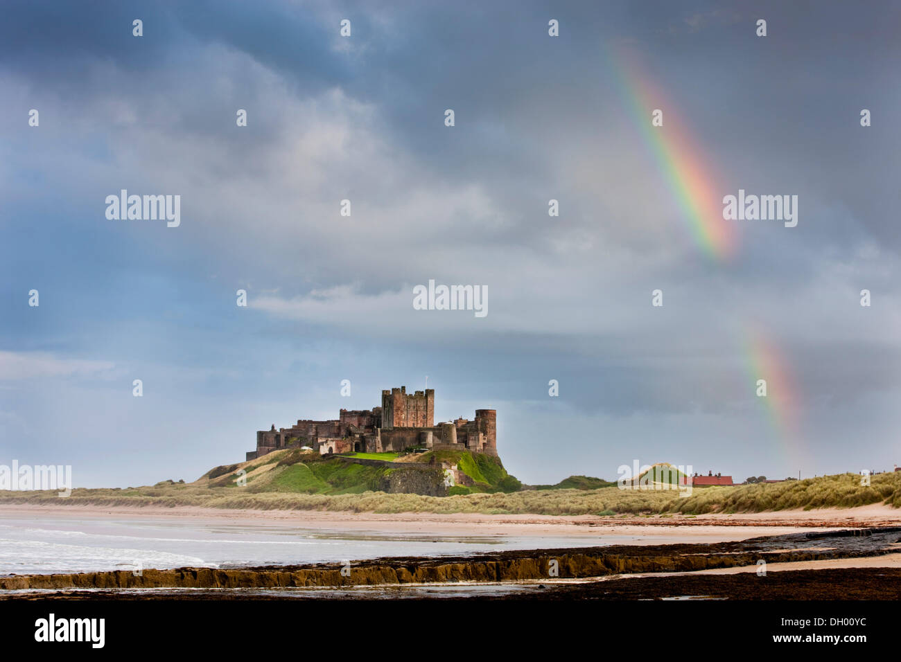 Ireland castle rainbow hi-res stock photography and images - Alamy
