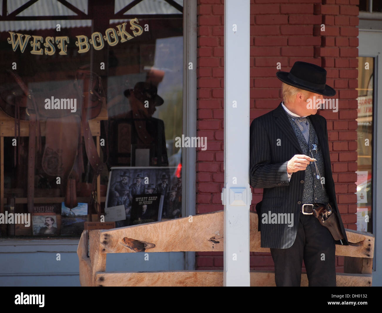 Portraying doc holliday wyatt earp hi-res stock photography and images ...