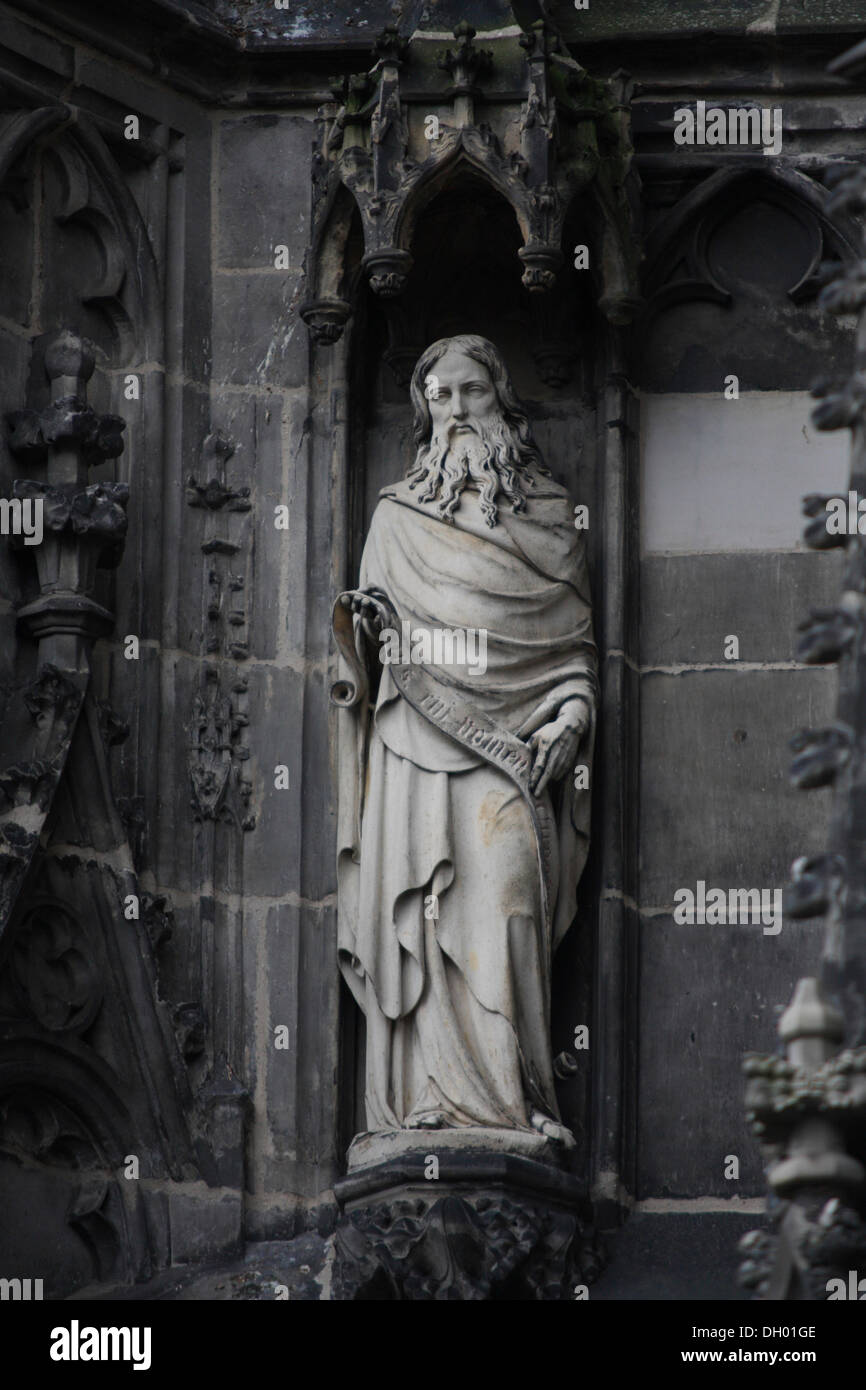 Saint statues on the Aachener Dom Cathedral of Aachen, North Rhine ...