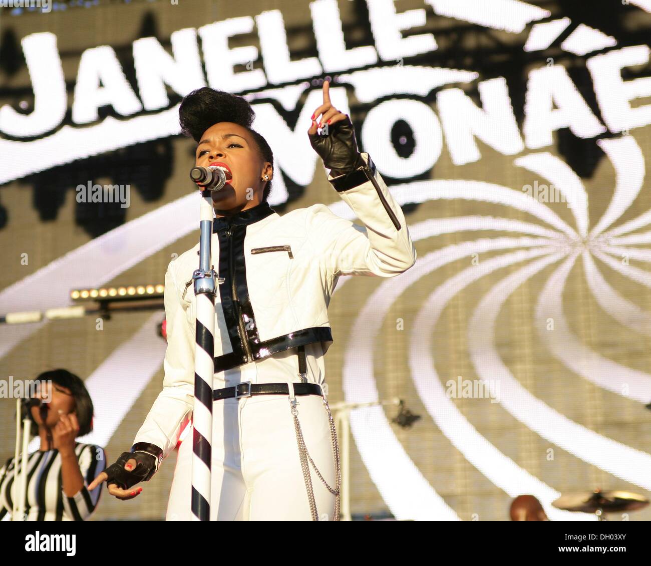 Las Vegas, NV, USA. 27th Oct, 2013. Janelle Monae, on stage at the ...