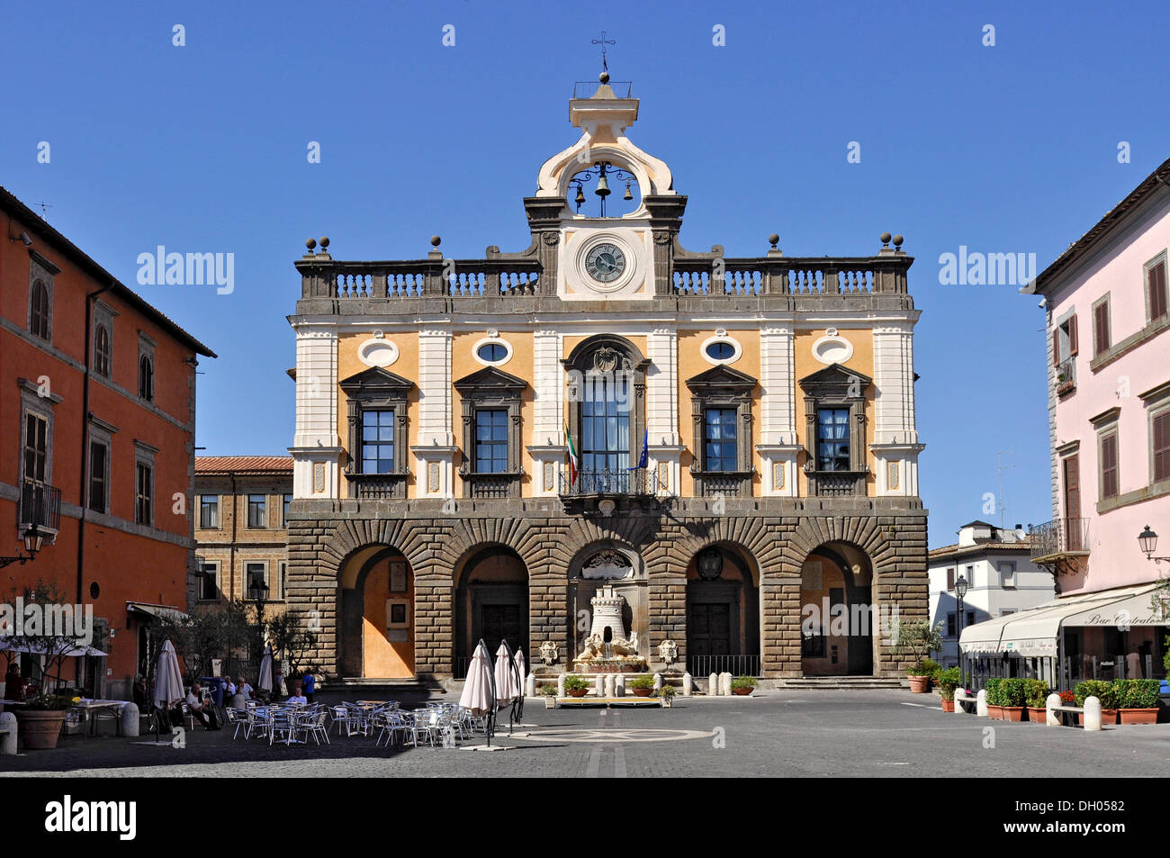 Renaissance town hall hi-res stock photography and images - Alamy