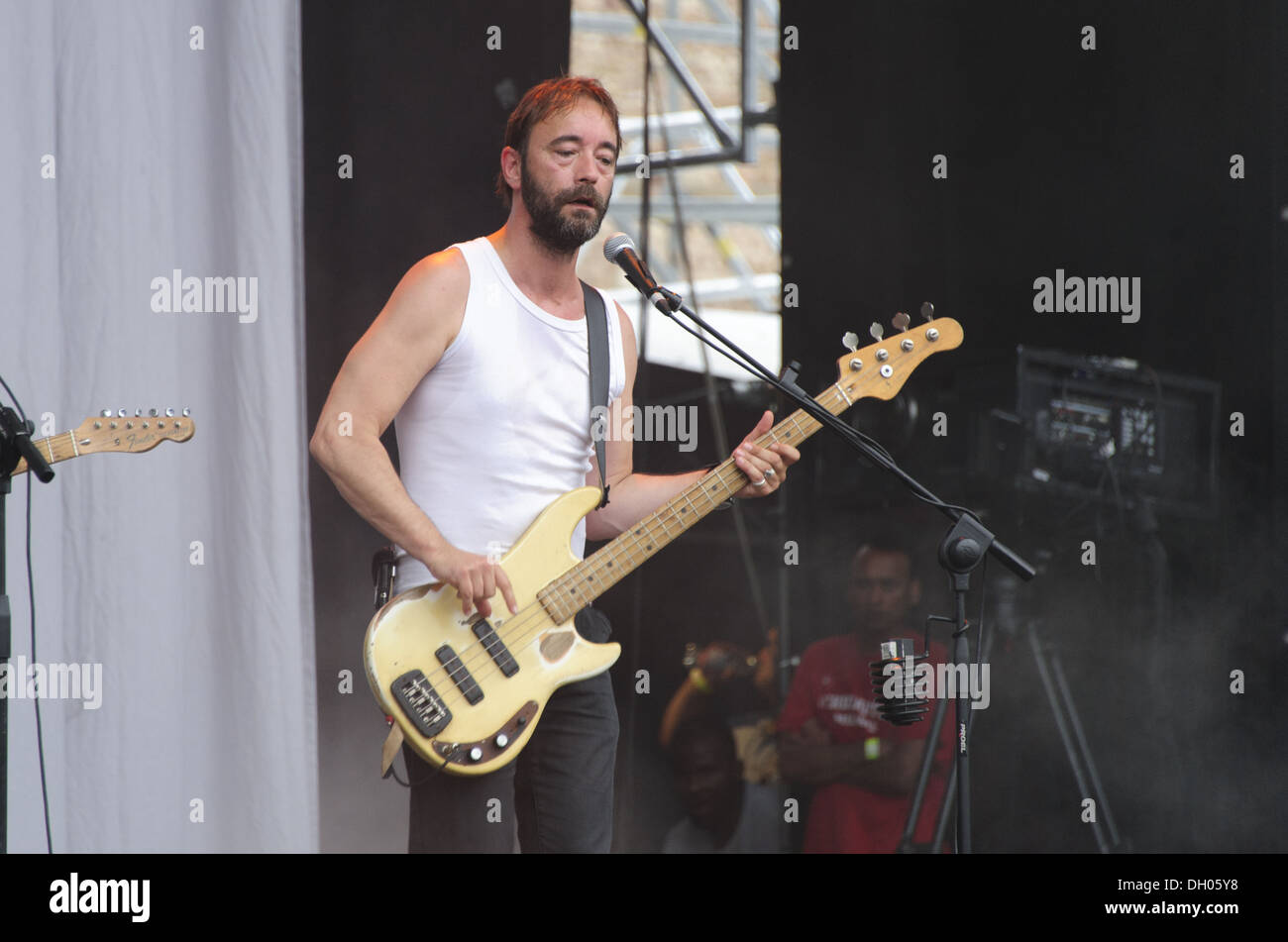 Deus bassist hi-res stock photography and images - Alamy