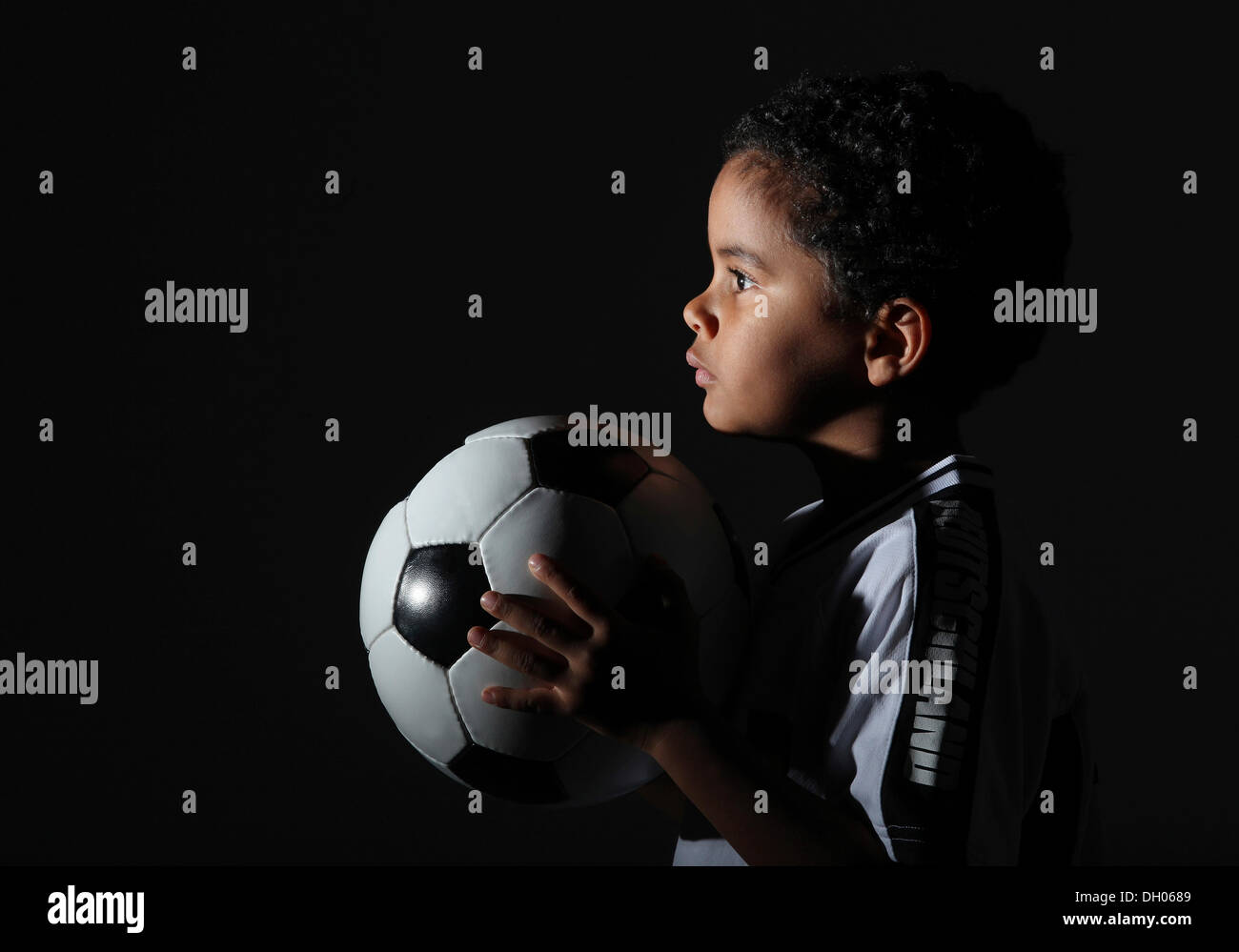 Head shot and shoulders football hi-res stock photography and images ...