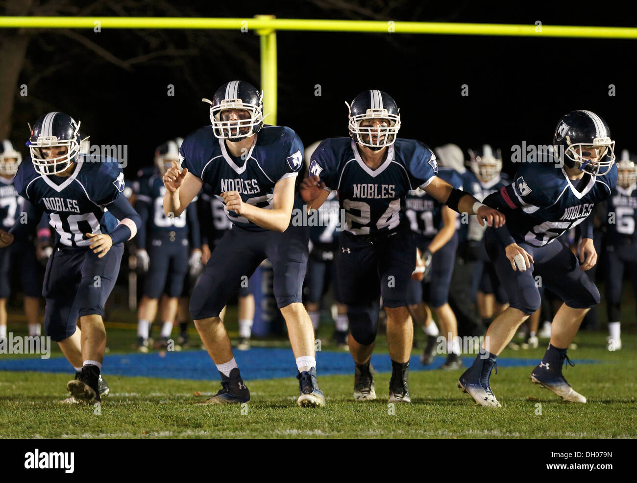High school football team hi-res stock photography and images - Alamy