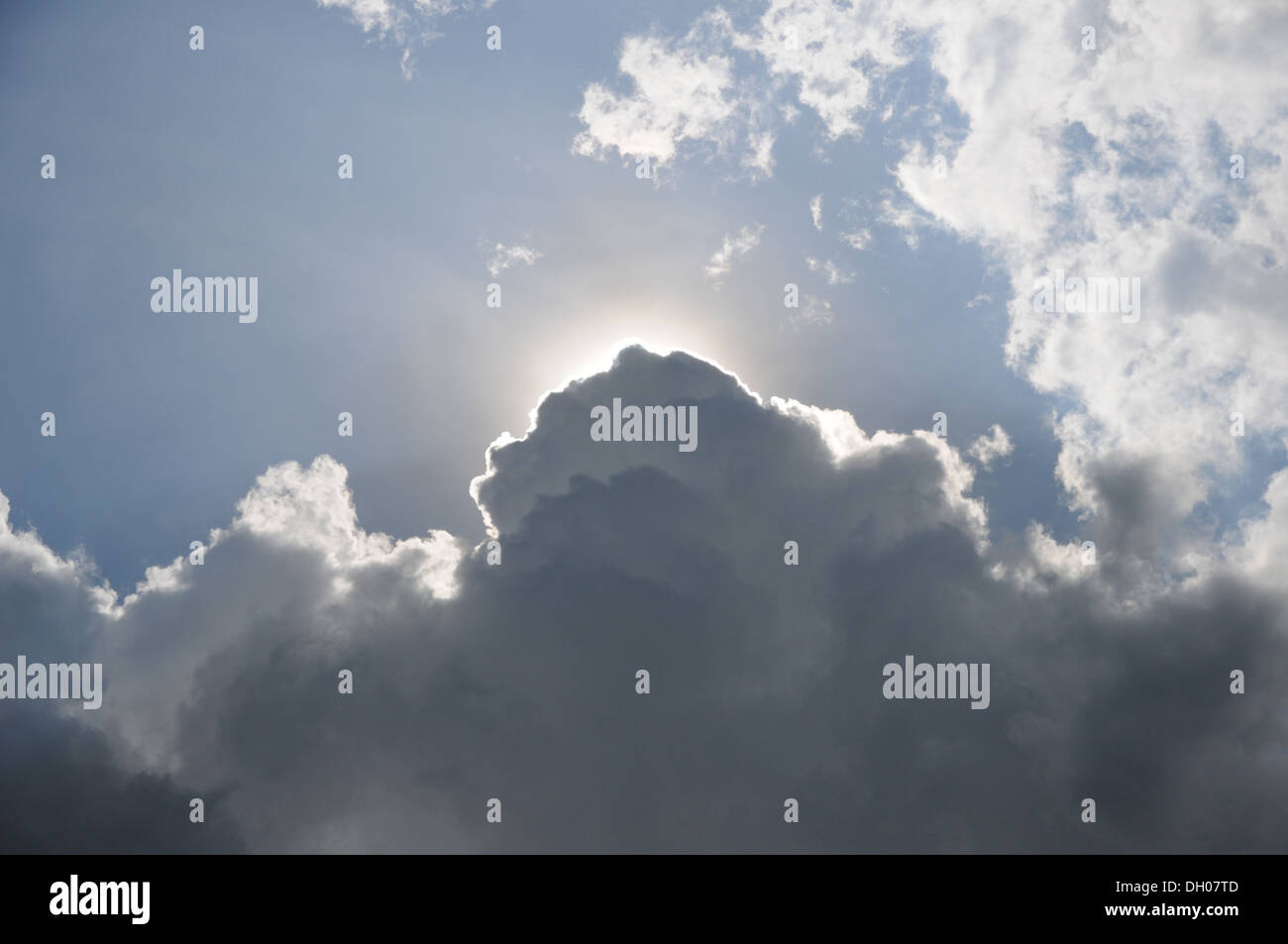 Clouds covering the sun Stock Photo - Alamy