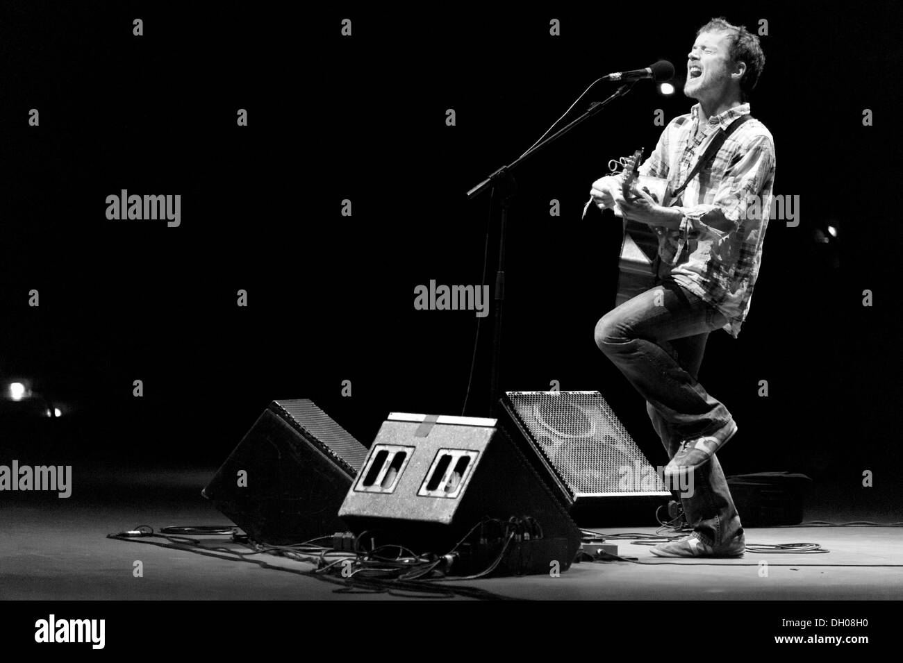 Irish song-writer Damien Rice performs at Auditorium Parco della Musica ...