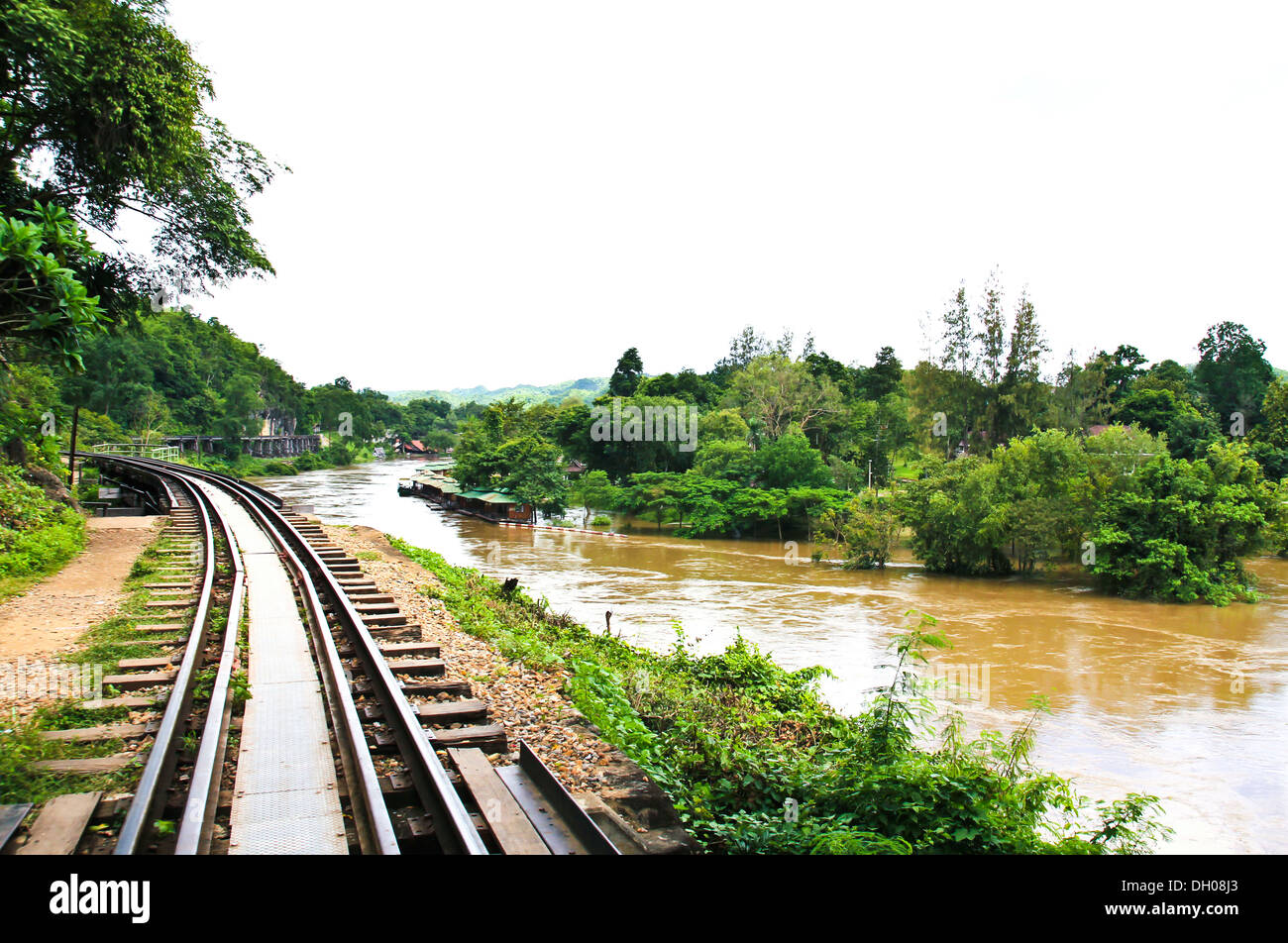 Cliff railroad hi-res stock photography and images - Alamy