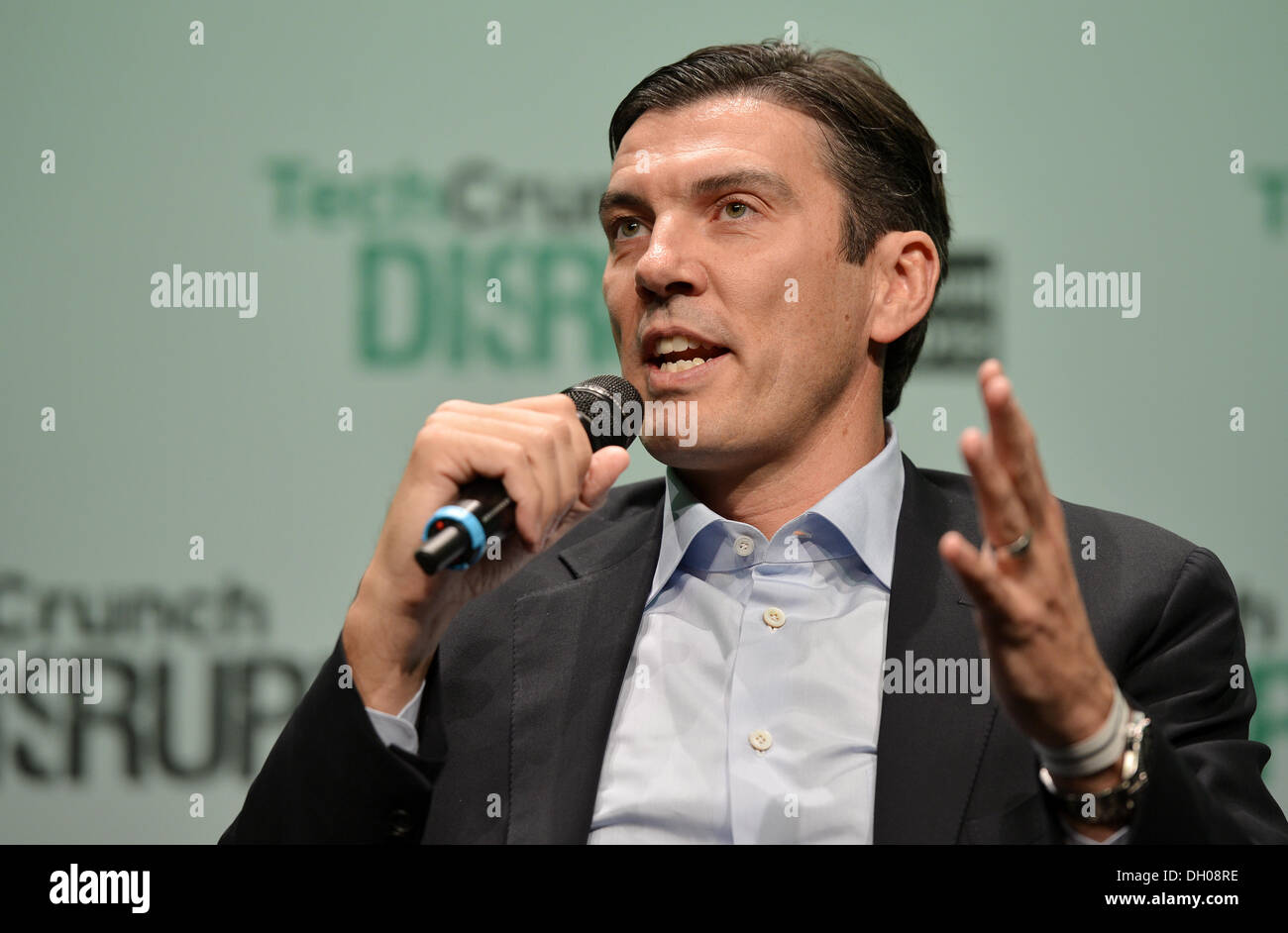 Berlin, Germany. 28th Oct, 2013. AOL manager Tim Armstrong speaks at ...