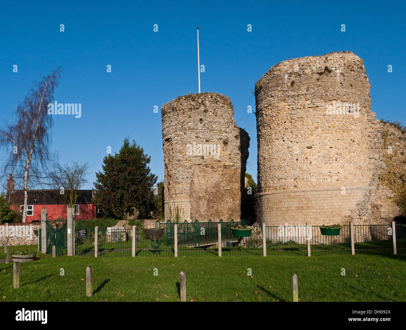 The remains of Bungay Castle, Bungay, Suffolk, England Stock Photo - Alamy