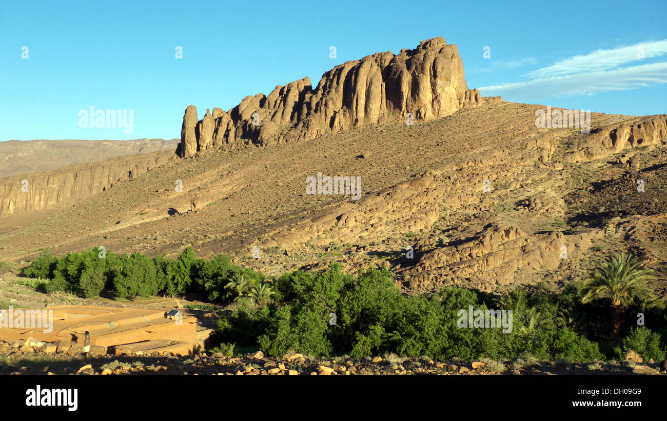 Sahro rock hi-res stock photography and images - Alamy
